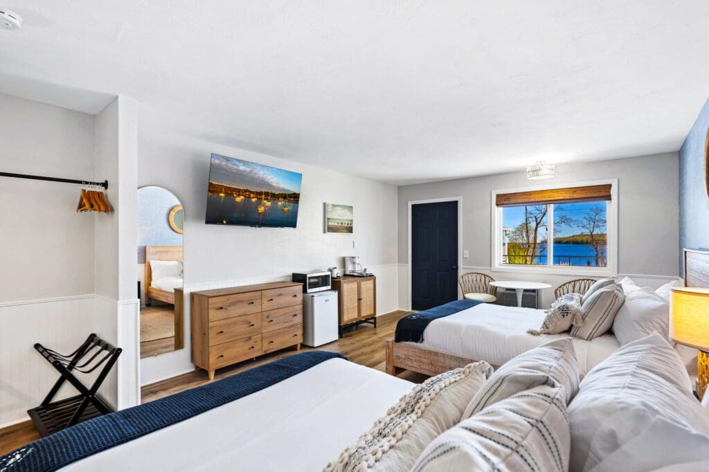 Fresh Coast Motel | Premier Boutique Motel | Wisco Hosts